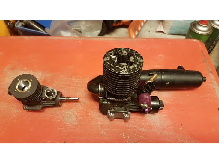 Hpi 3.5 Nitro motor - kr. 400 - brugte reservedele