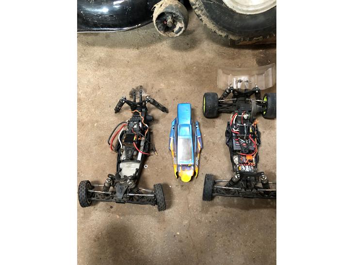 Buggy Losi 22-4 - kr. 1500 - brugte rc enhed