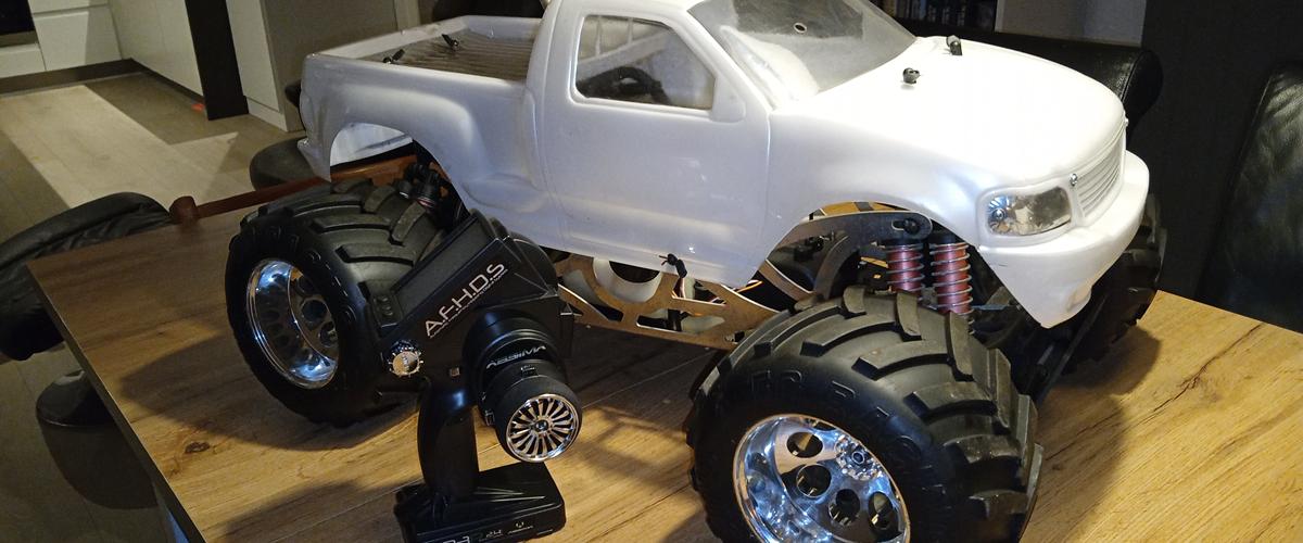 Bil fg monstertruck - kr. 1800 - brugte rc enhed