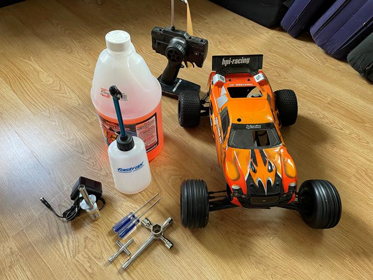 Truck HPI Firestorm 10T Nitro Bil NEDSAT NU 850,-!) - kr. 850 - brugte ...