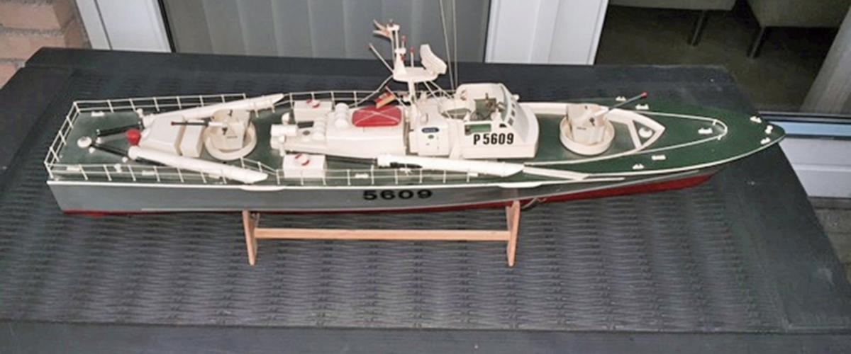 Båd Graupner Dachs Schnellboot - kr. 1399 - brugte rc enhed