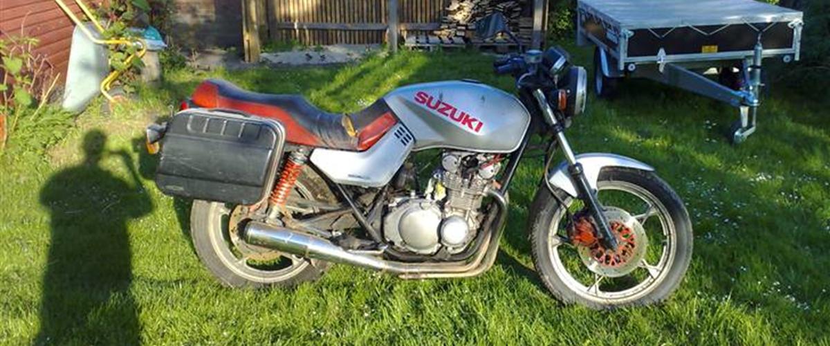 Suzuki Katana 550 - Off Topic - Uploadet af Baumann =Team Båthorn Racing