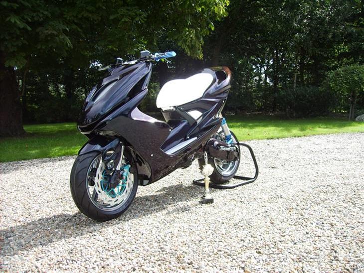 AA's Custom Aerox i Solskind - Stylingprojekter - Uploadet af AA's ...