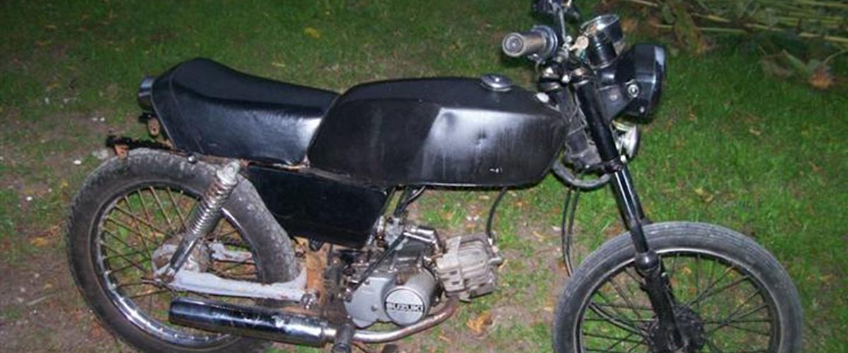 Suzuki Samurai DM50 "Ninjaen" - - En masse credits til Daniel W...