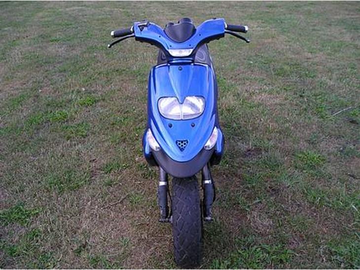 Gilera Stalker - 2004 - den køre 45 på lige vej og ha...