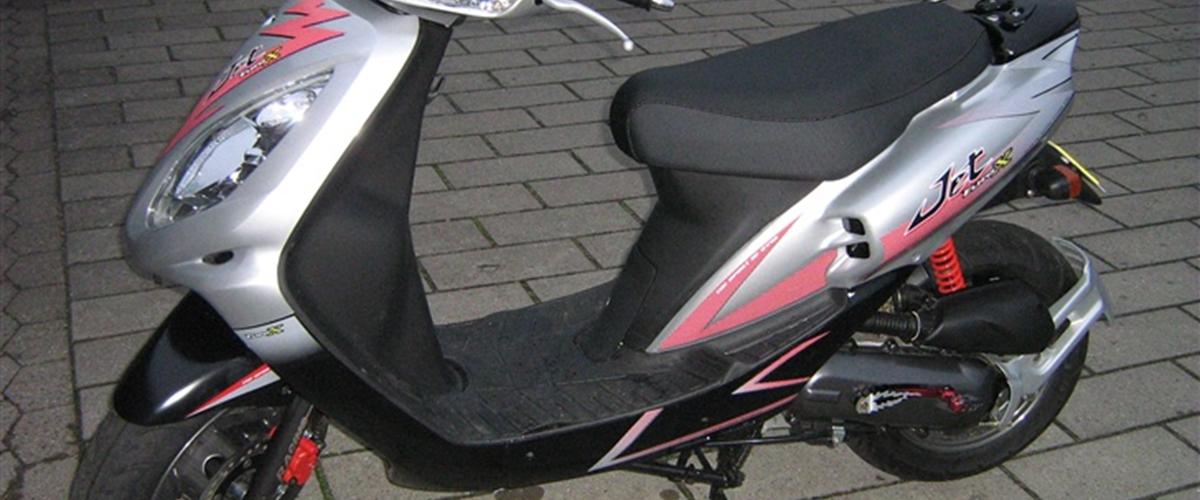 Sym jet euro x - 2007 - har fået disse scootere forde...