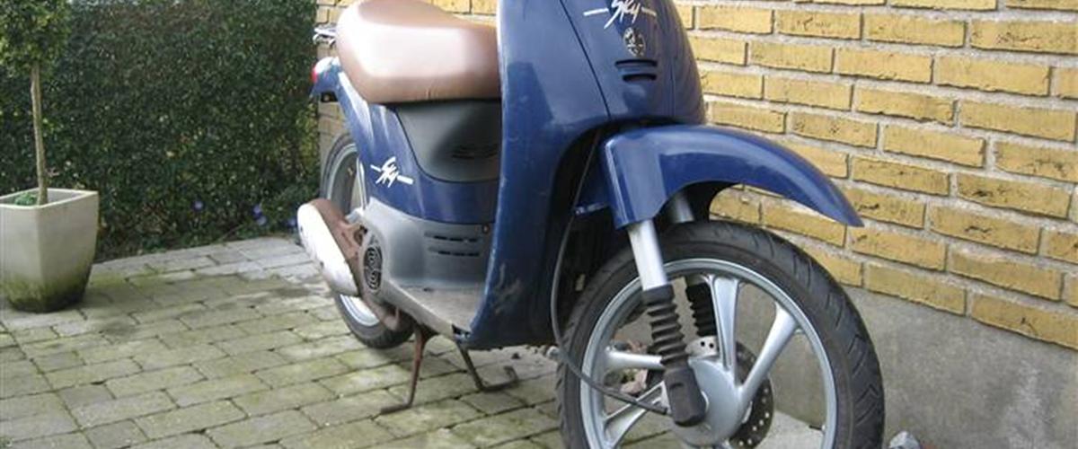 Honda sky classic [SOLGT] - - er blevet brugt til køreskole...