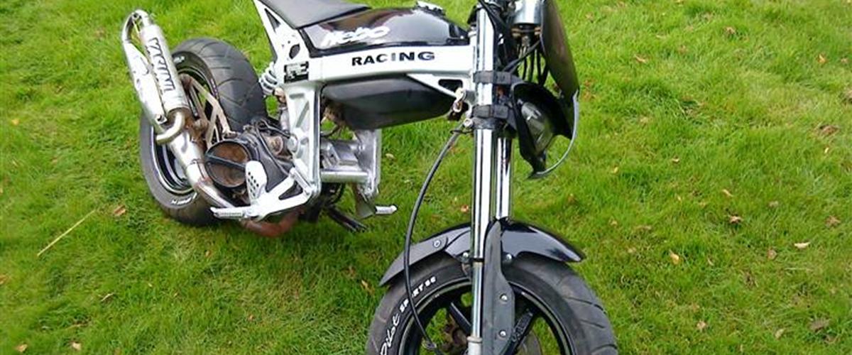 Suzuki Street Magic til salg - 2002 - sælger den for 6000 kr.