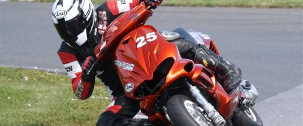 Gilera Runner LC DD - 2009 - Lige som de 2 sidste år, delt...