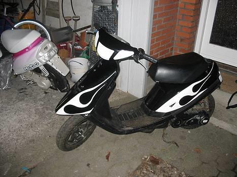 Yamaha jog 90 ccm LarkaLuder - Billeder af scootere - Uploaded af mark m