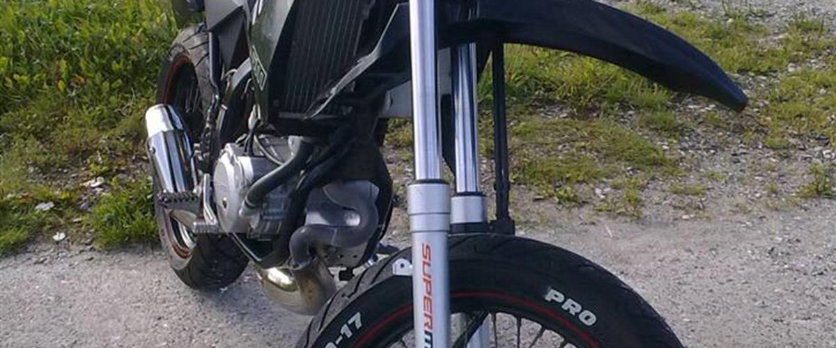 CPI Super Motard TOTALSKADET! - 2007 - -Årgang: 2007 -Nye dæk -Mo...