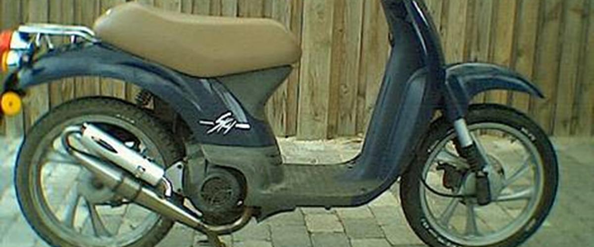 Honda Sky [solgt] - 2000 - Topfart: 85-95km/t desvære
