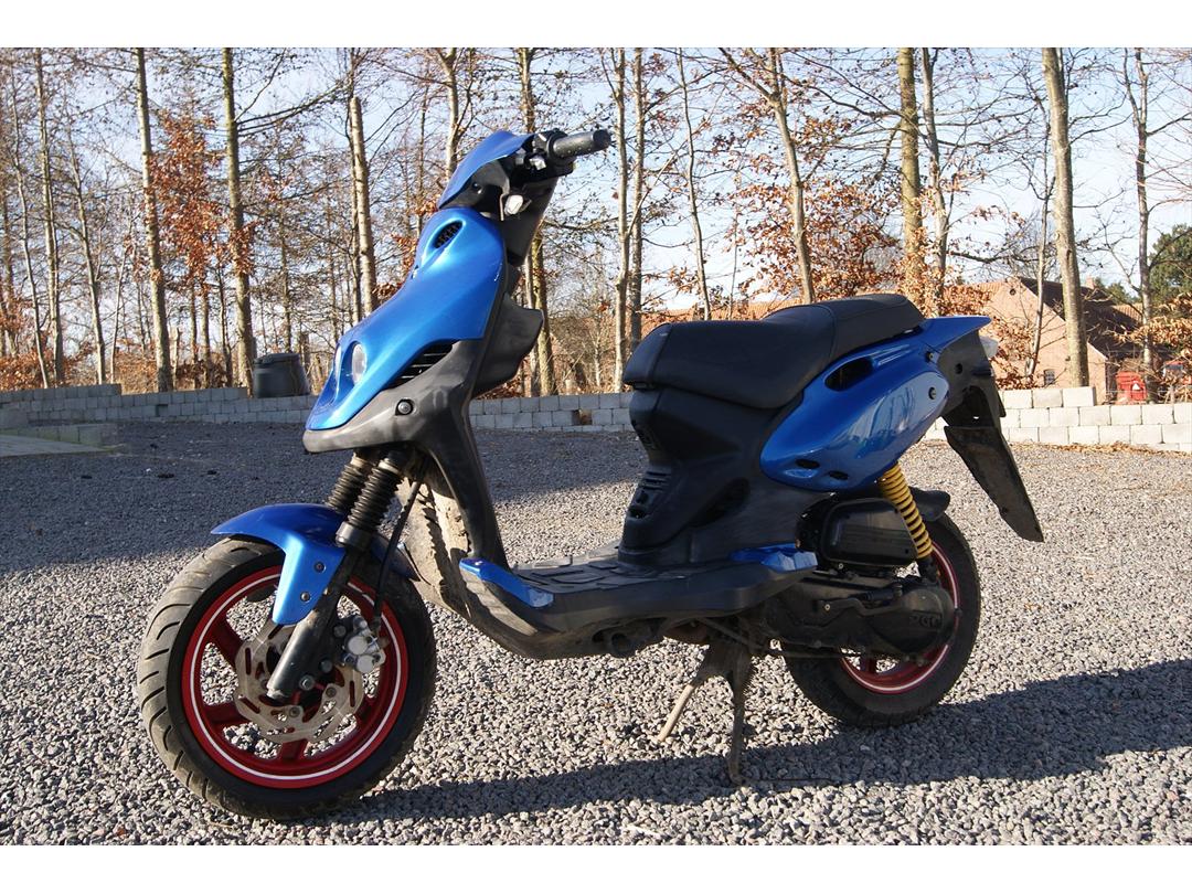She hath arrived. : r/scooters