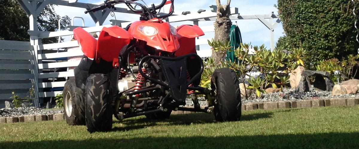 Honda ATV 100cc - 2012 - Ved ikke så meget om den da v...
