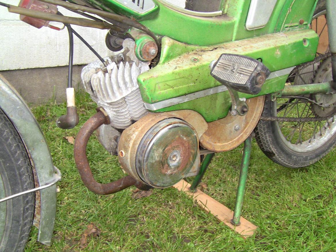 Motobecane mobylette av-51 ciudad - Billeder af scootere - Uploaded af ...