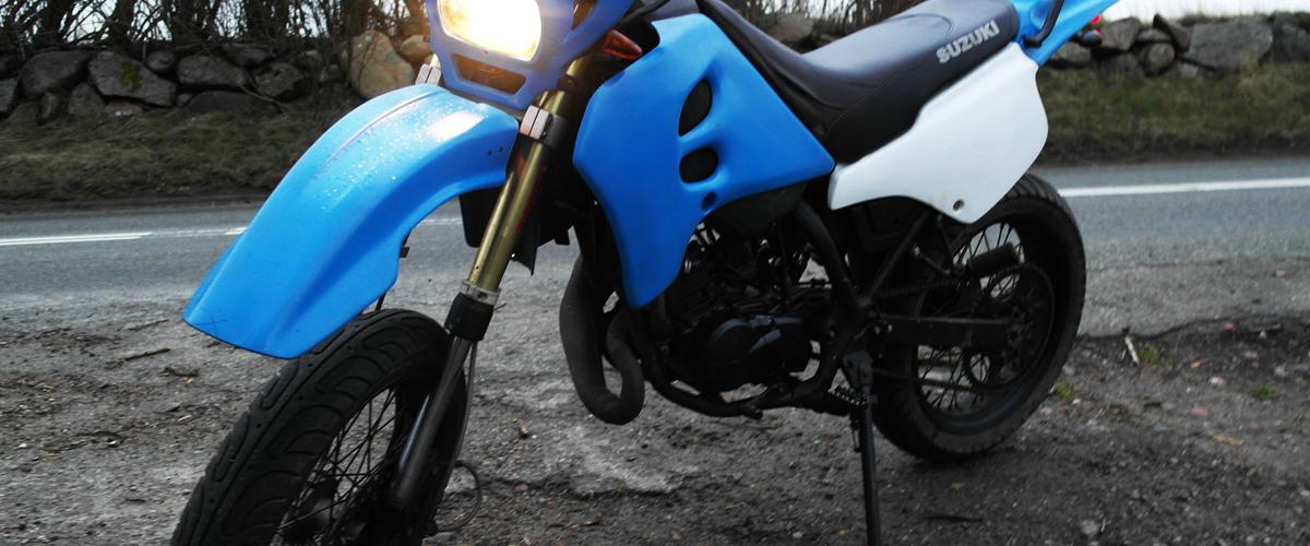 Suzuki SMX 50 LC DD "Smølfen" - 2000 - Købte den som et projekt for ...
