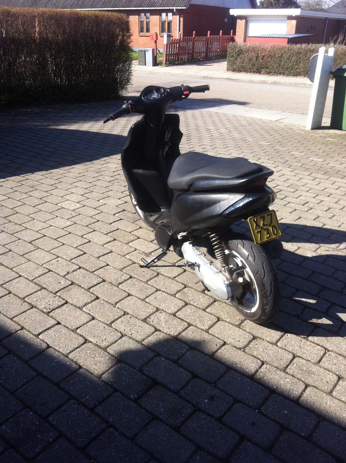 Yamaha Jog R ''Sorte Svin'' - Billeder af scootere - Uploaded af ...