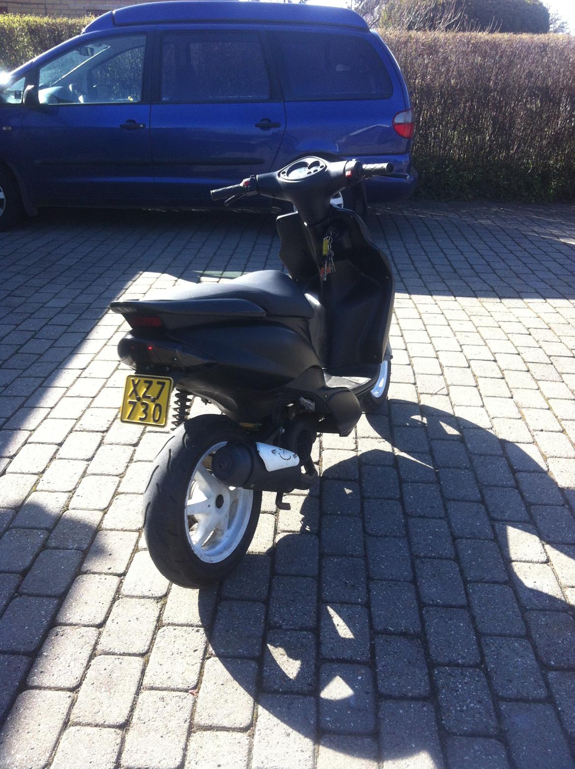 Yamaha Jog R ''Sorte Svin'' - Billeder af scootere - Uploaded af ...