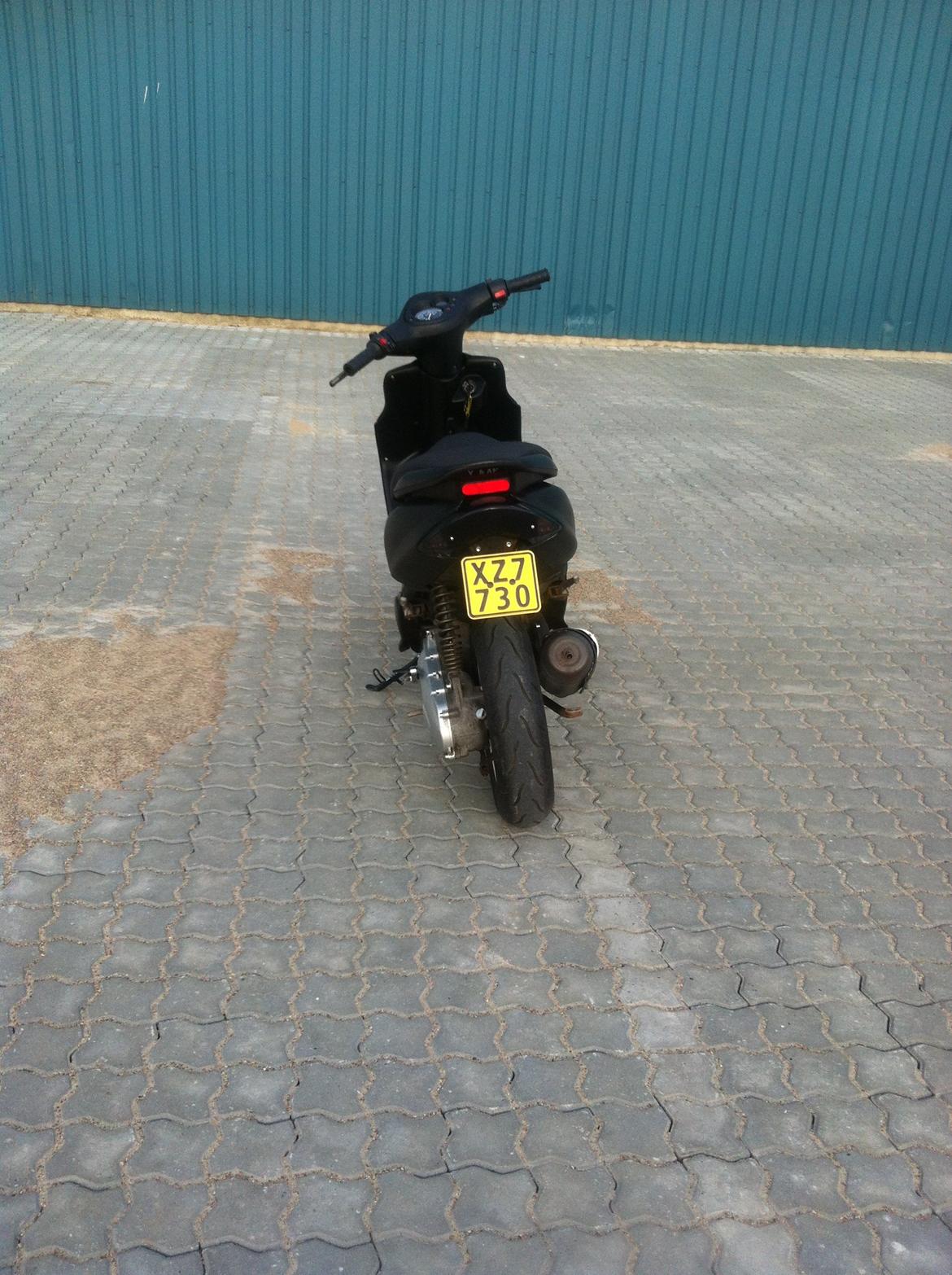 Yamaha Jog R ''Sorte Svin'' - Billeder af scootere - Uploaded af ...