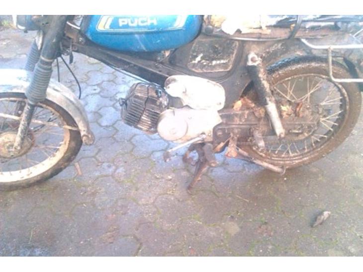 Puch vz50 flagskib - 1974 - den er næsten lige blevet mal...