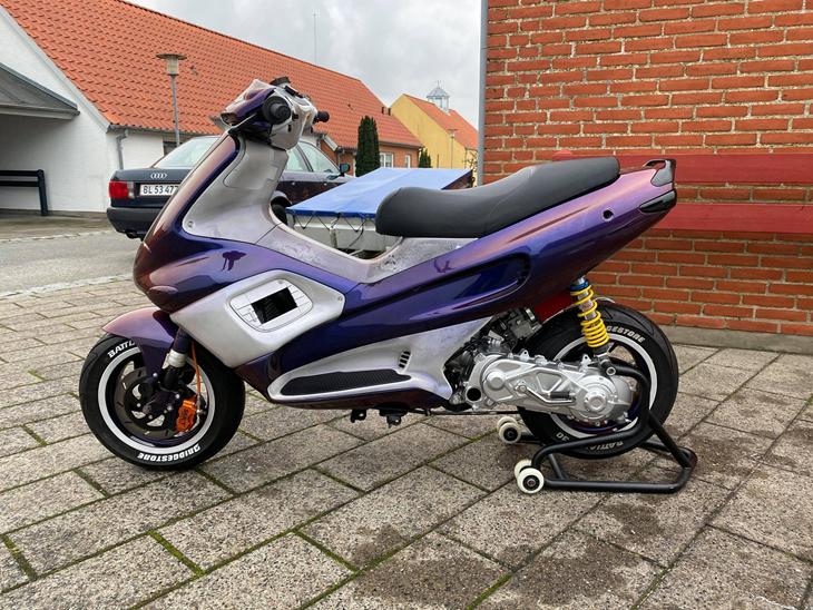 Gilera Runner LC - 2000