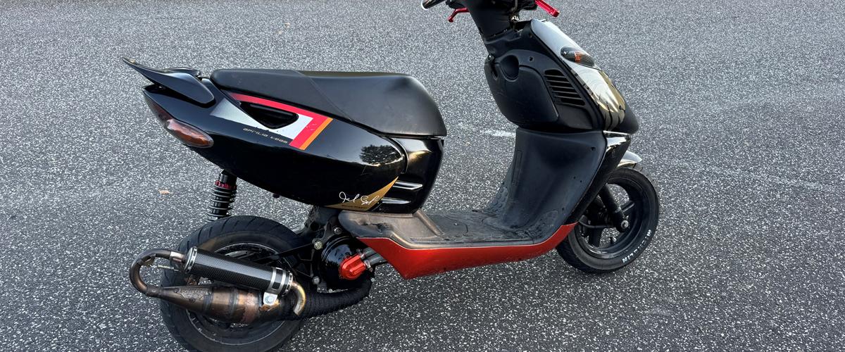 Aprilia Sonic MHR TEAM CROSS+++ - 2000 - I like it! Det tog lidt o...