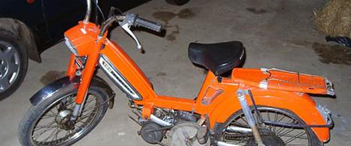 Peugeot 103 - 1971 - har alle ting til den skjolle...