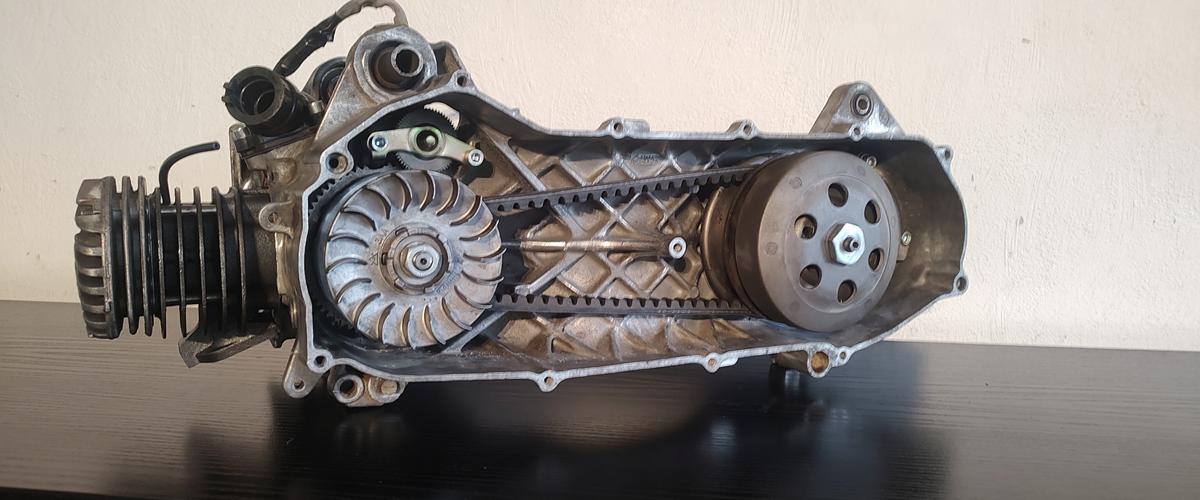 SOLGT Nyrenoveret Yamaha Jog R motor 50cc mange ny dele - kr. 3700 ...