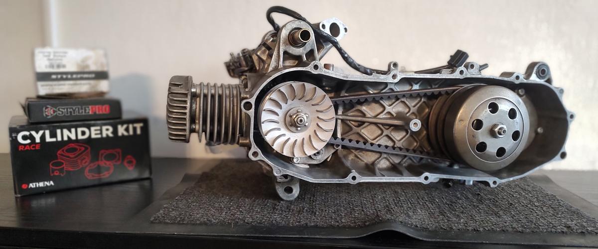 SOLGT Nyrenoveret PGO-motor 70cc Athena sport med 12Ø racing krumtap og ...