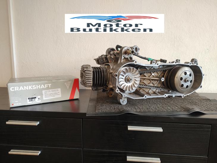 SOLGT Nyrenoveret PGO-motor STD 50cc med MASSER ny dele bl.a. Athena ...