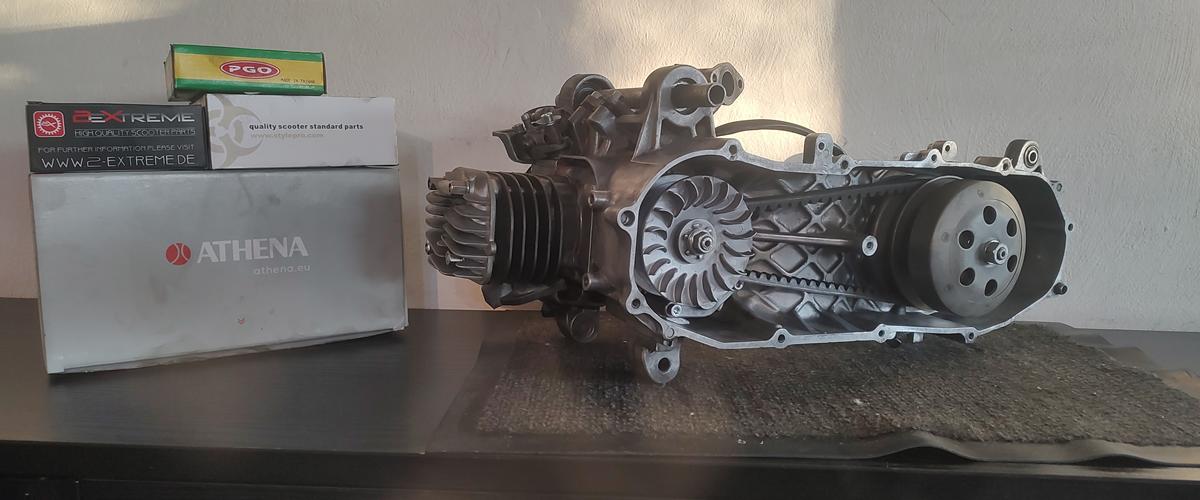 SOLGT Fuldstændigt nyrenoveret PGO-motor med Athena krumtap til G-Max ...