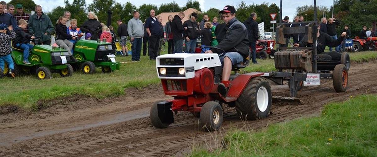 Volvo bm mini 1641 - Traktortræk - Uploadet af Mads Hovgaard