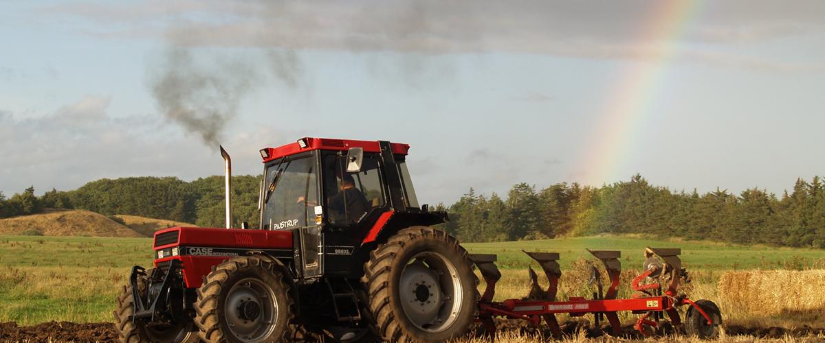 Case IH 956 XL - 1989 - Bruger den primært til at plø...