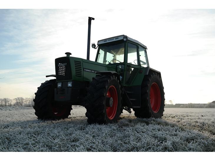 Fendt 311 Farmer - 1983 - denne fine Fendt 311 har ståe...