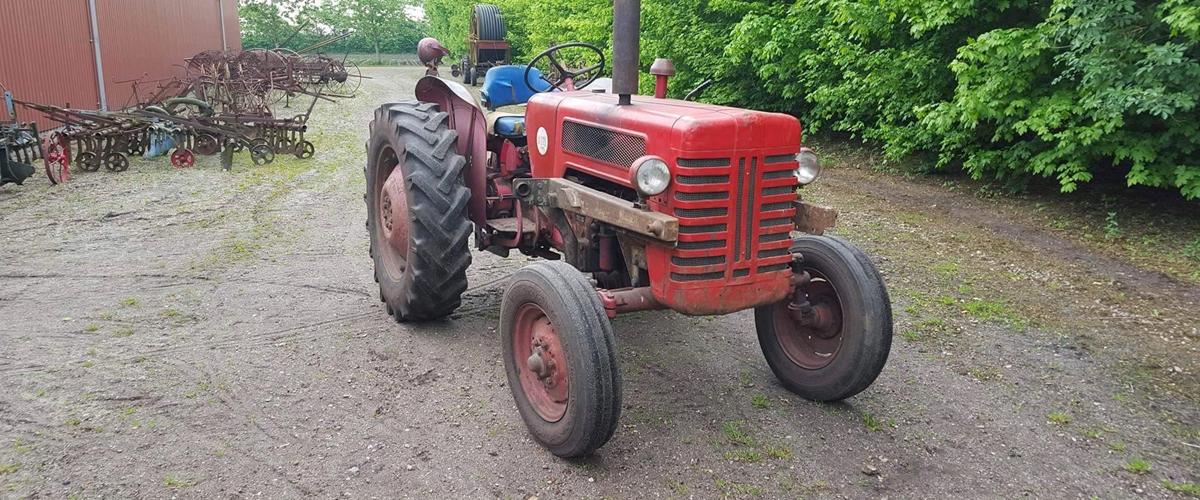 International Harvester B 275 - 1959 - Traktoren blev købt som ny, t...