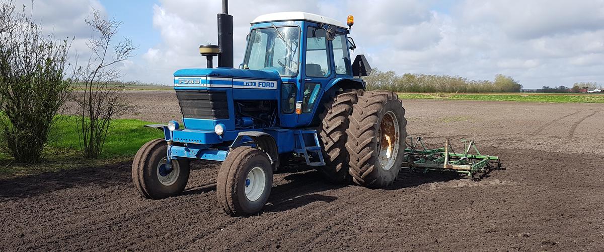 Ford 8700 - 1978 - En ford 8700 der er blevet pr...