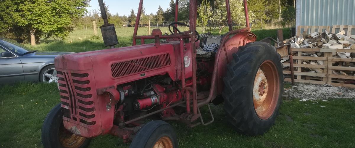 International Harvester b275 universal - 1968 - Købt den 10 maj 2018 ...