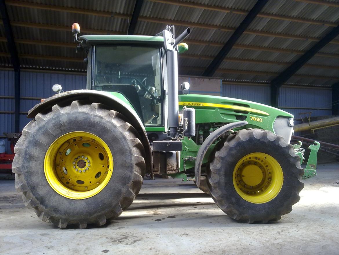 John Deere 7930 - Billeder af traktorer - Uploaded af nick s